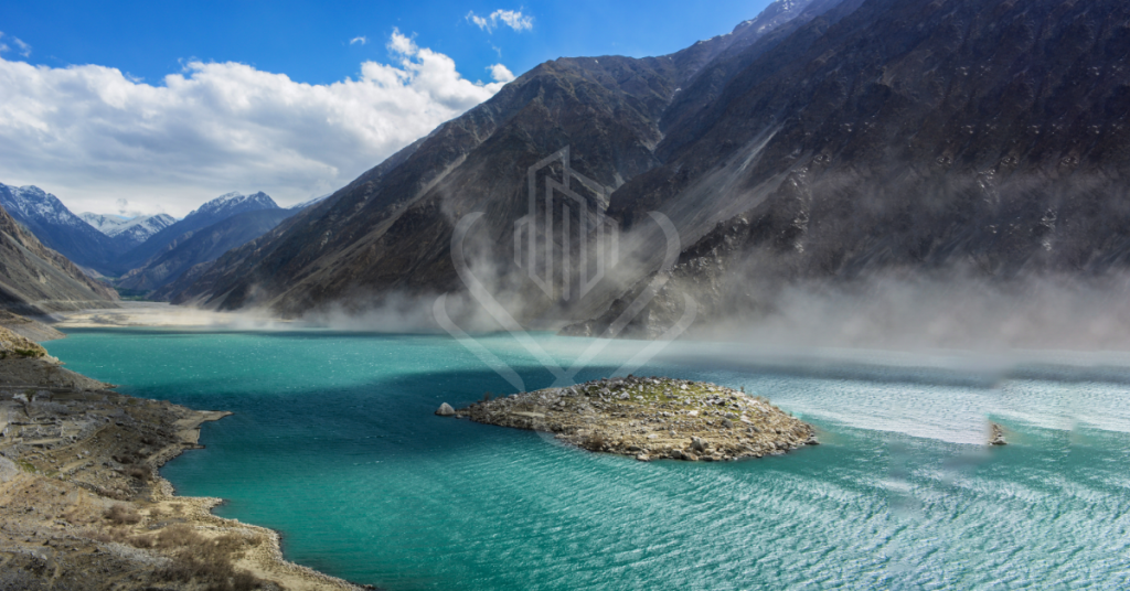 Top 15 Most Beautiful Lakes in Pakistan