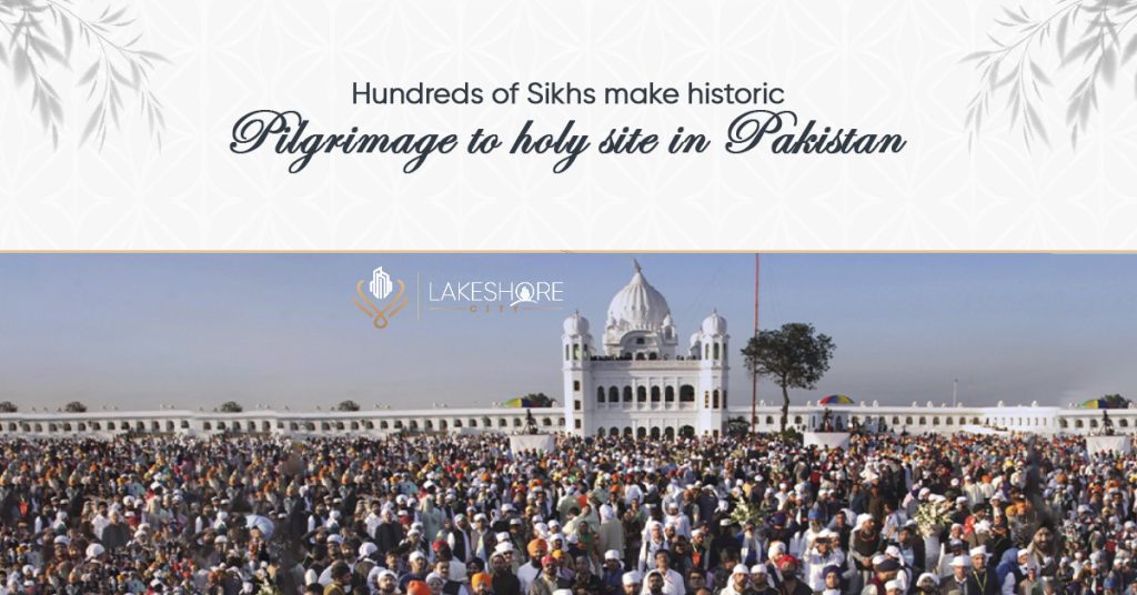 Many Sikhs Make Historic Pilgrimage to Holy Site in Pakistan